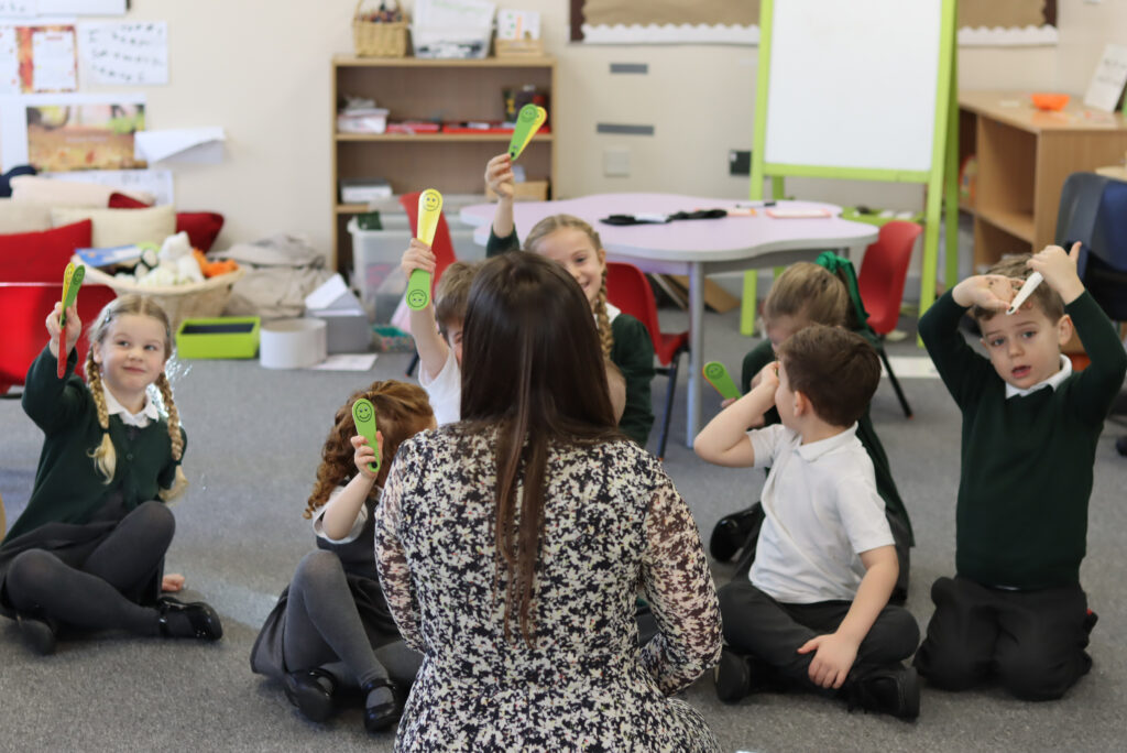 TRAFFIC LIGHT FANS » Autopress Education